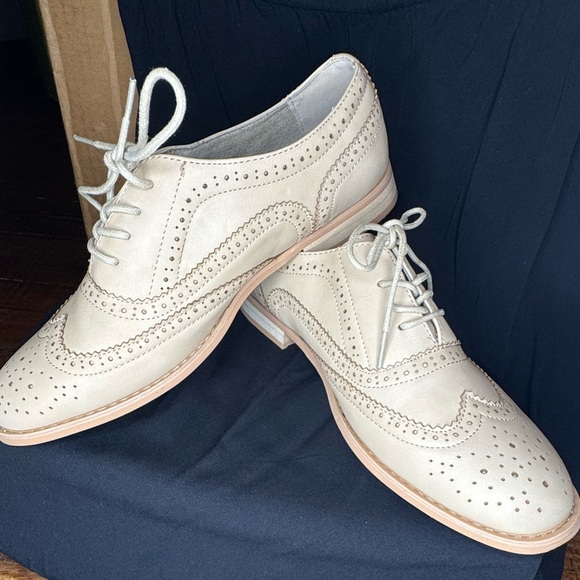 Shoes | Womens Cream Brogue Shoes | Poshmark